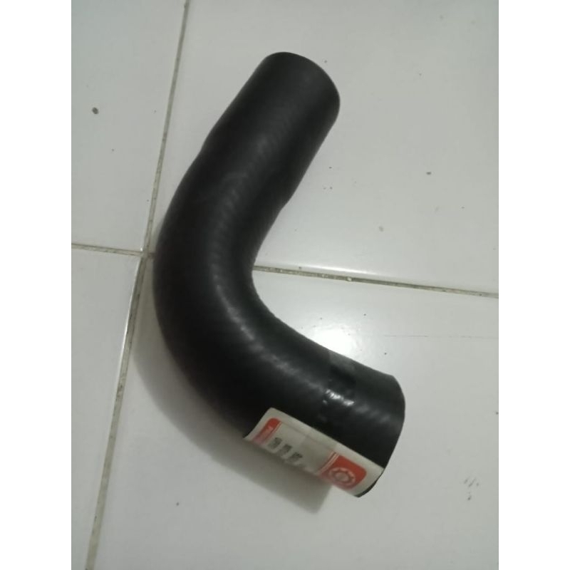 Colt Diesel FE 79-81 Upper Radiator Hose (Hole Diameter 5 cm, length 25 ...