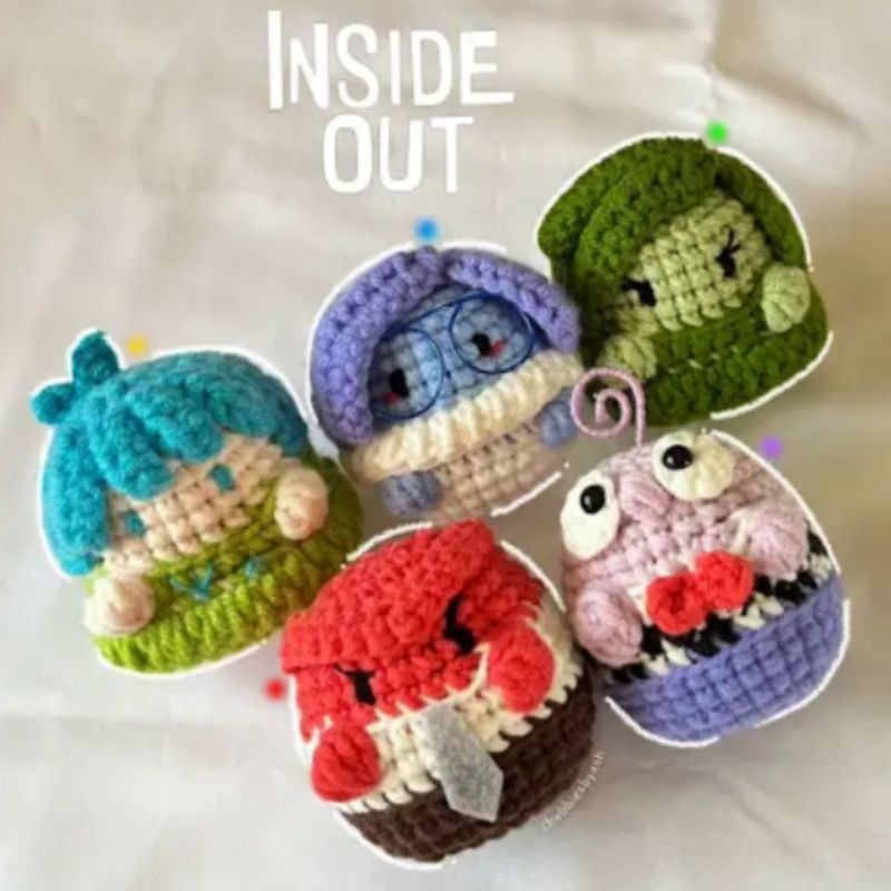 Kariyarin | Amigurumi inside out cute mini keychain crochet special ...