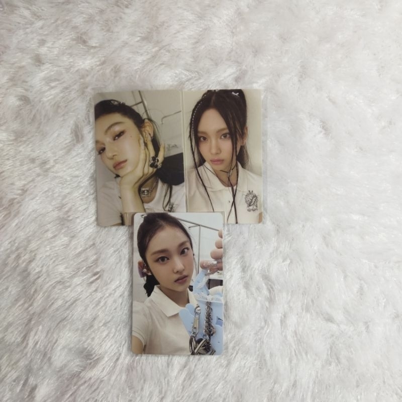 Photocard official newjeans get up weverse b ver | Shopee Philippines