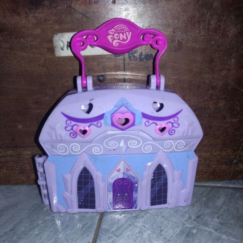 Diorama Home My Little Pony Explore Equestria Canterlot Spa Twilight ...