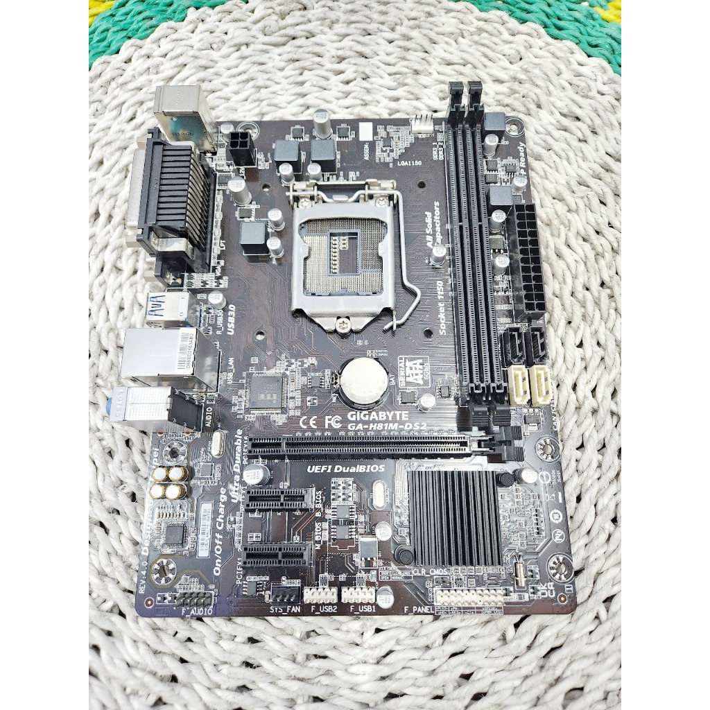 Mainboard Gigabyte H81 GA-H81M-DS2 Haswell Uefi DualBios | Shopee ...