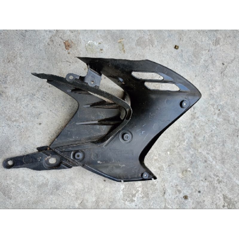 Shroud R Inner Wing In Right Of Buttonscarves MonoShock Fi Injection ...