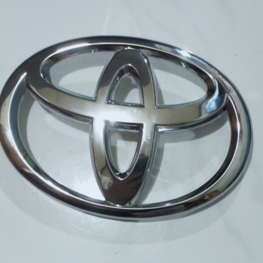 2021-up toyota raize front grill emblem logo | Shopee Philippines
