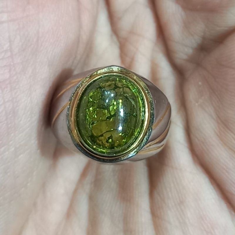 Super Luxurious Thousand Broken Green Peridot Ring for Office Men and ...