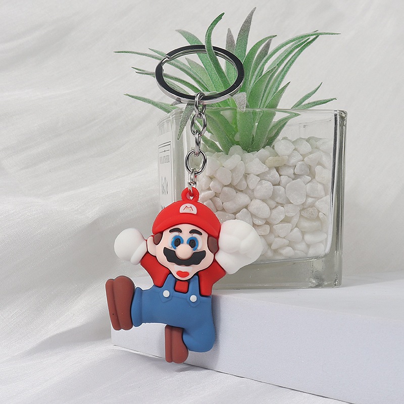 GANTUNGAN Super Mario Shape Character Keychain Mario Bros Mario and ...