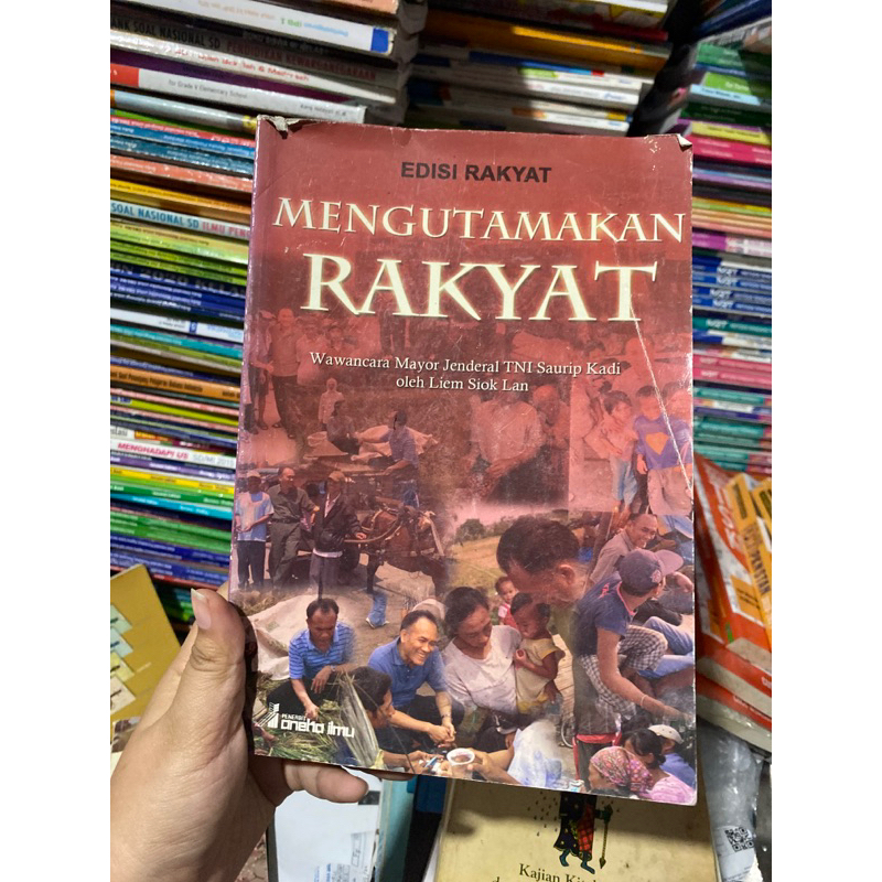 Prioritizing the people of the military jenderal interview by liem siok ...