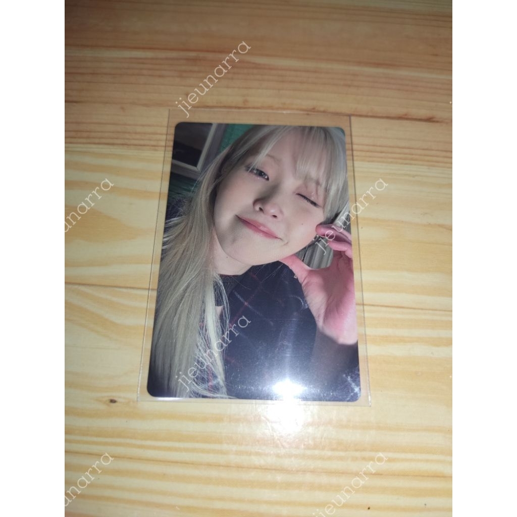 (Defect) IU Official Photocard - PC Album The Winning | Shopee Philippines