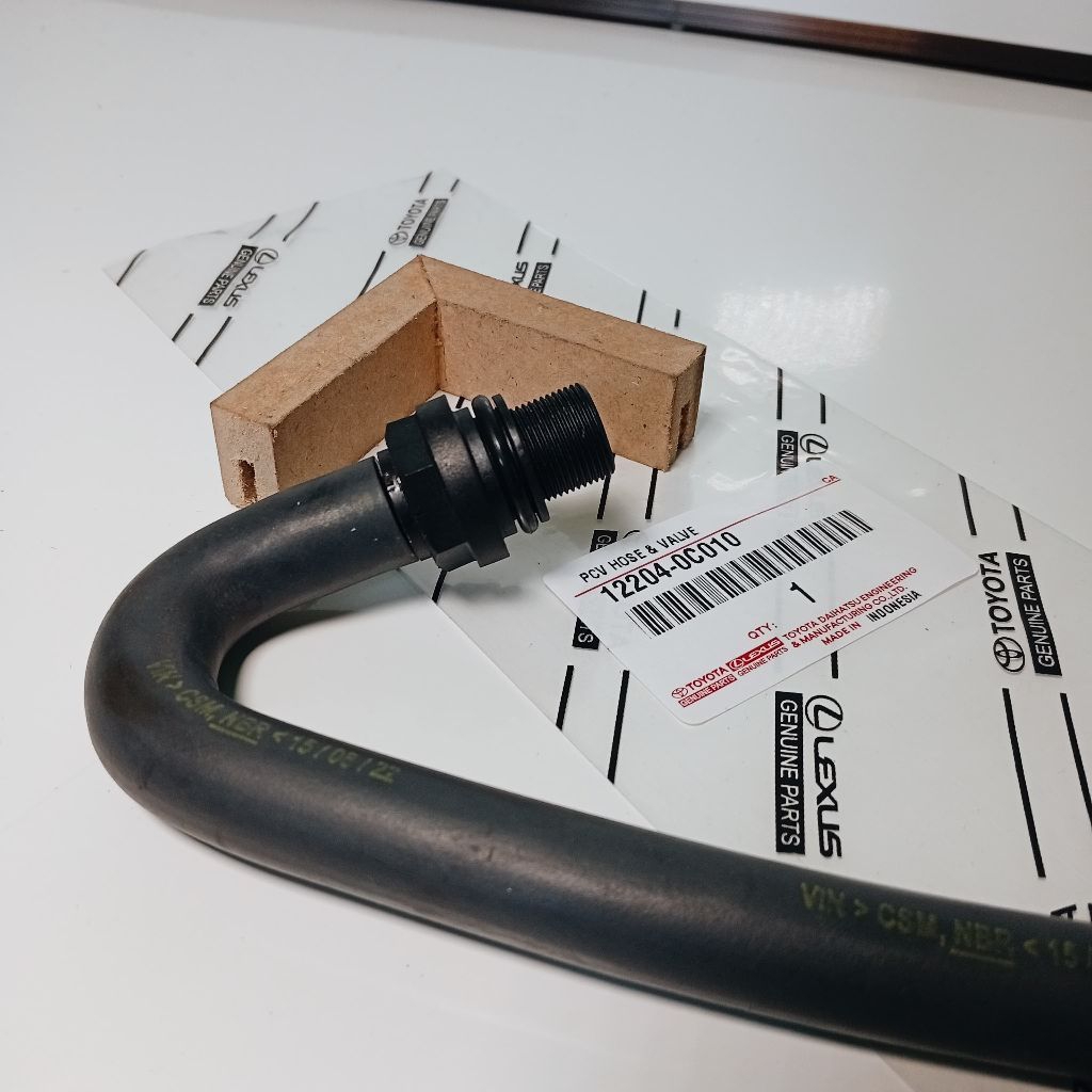 PCV Valve Hose + PCV Valve Toyota 12204-0C010 Toyota Innova Reborn ...