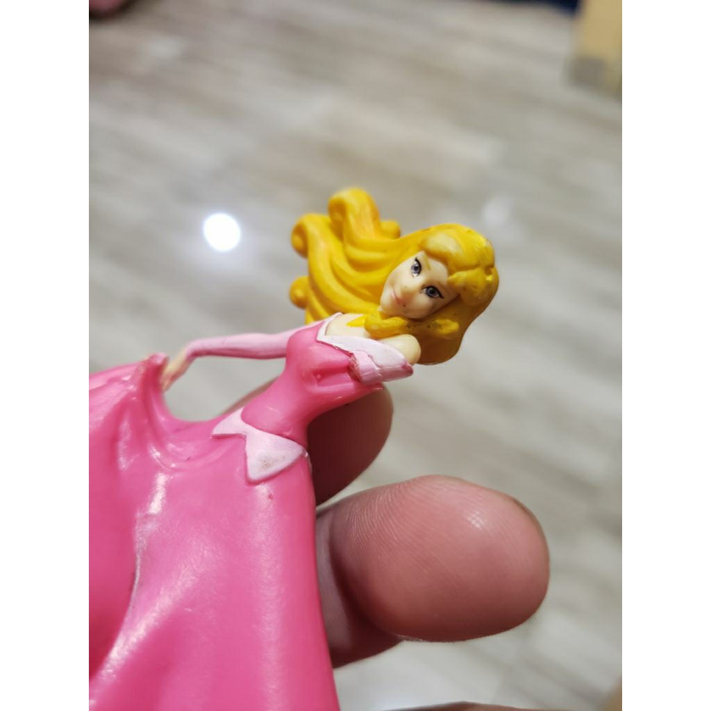 SALE OF ACTION FIGURE FIGURE FIGURE FIGURES MINUS JUNK PRINCES PRINCESS ...