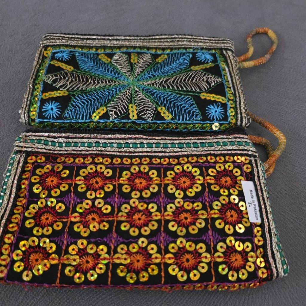 Kcl pakistani sequin wallet | Shopee Philippines