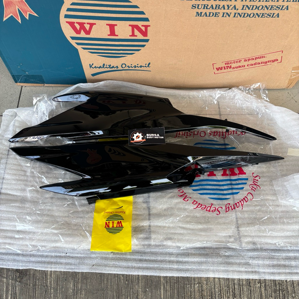 WIN - SIDE BODY HONDA VARIO TECHNO 125 BLACK QUALITY ORISINIL | Shopee ...