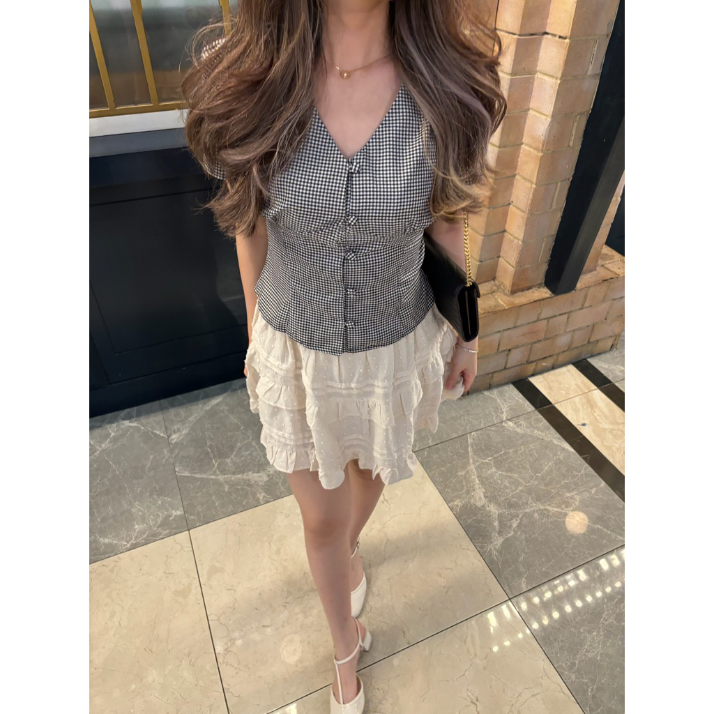 LACHEL Salice V Neck Short Sleeve Checkered Gingham Top | Shopee ...