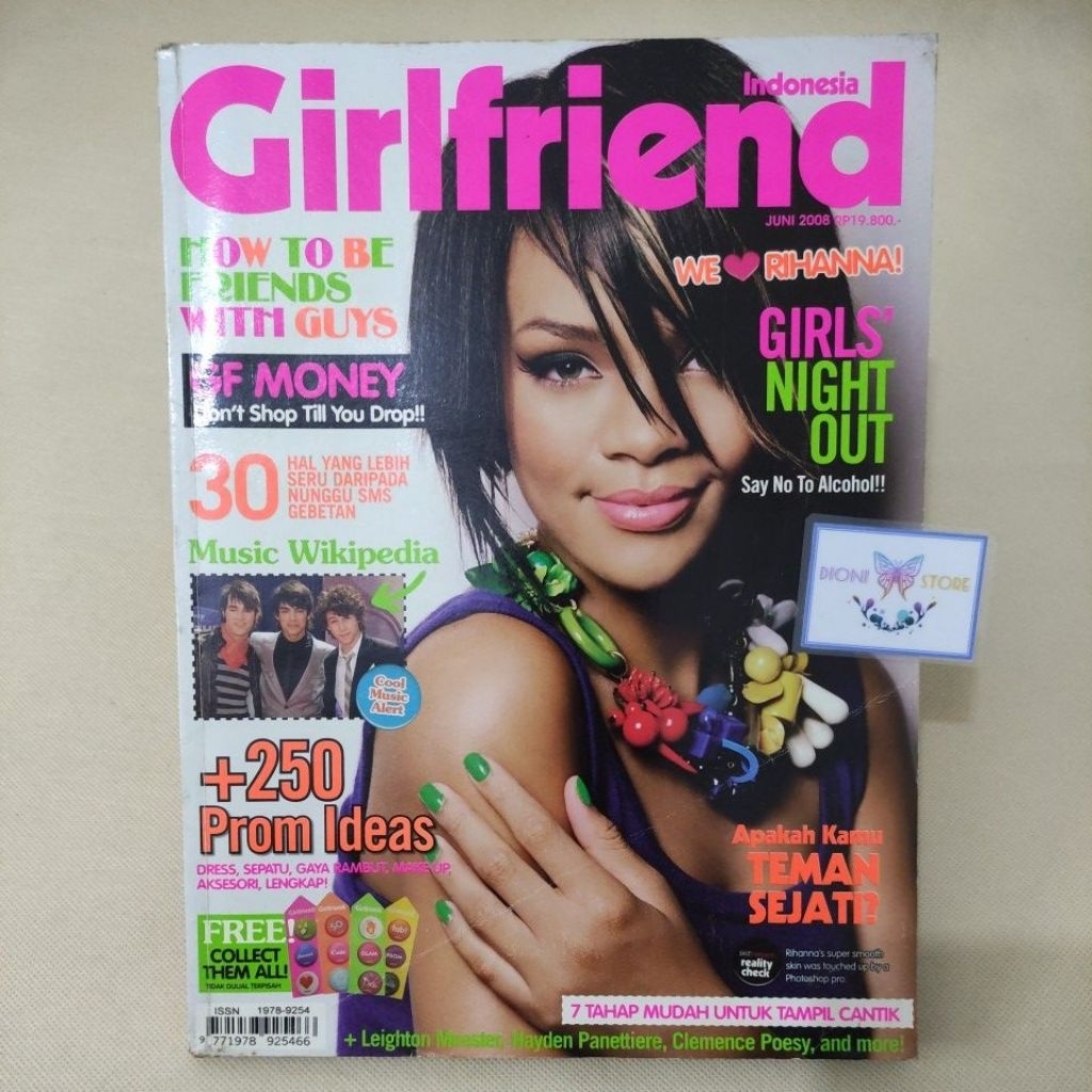 (ORIGINAL) Girlfriend Indonesia Magazine Cover Rihanna - Girls Night ...