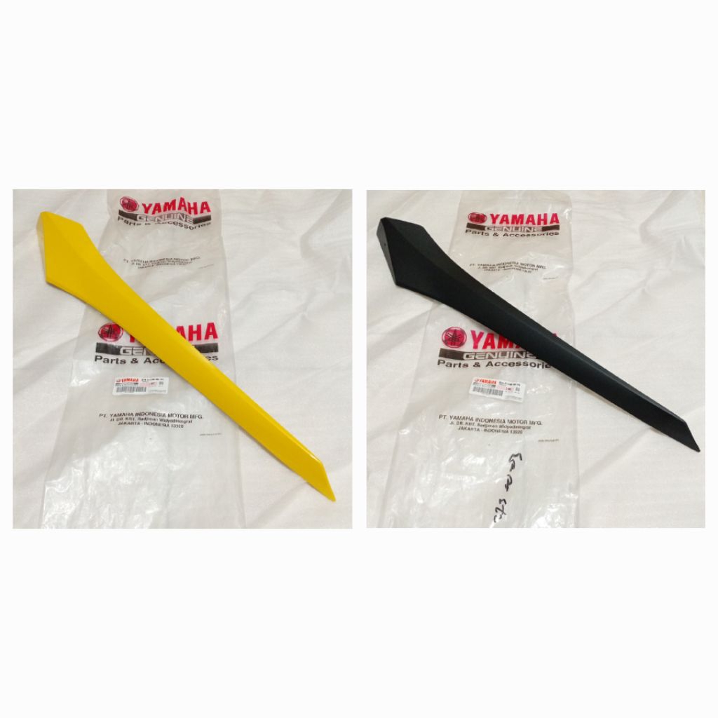 Mole side cover lower right side deck wing xmax old 250 original B74 ...