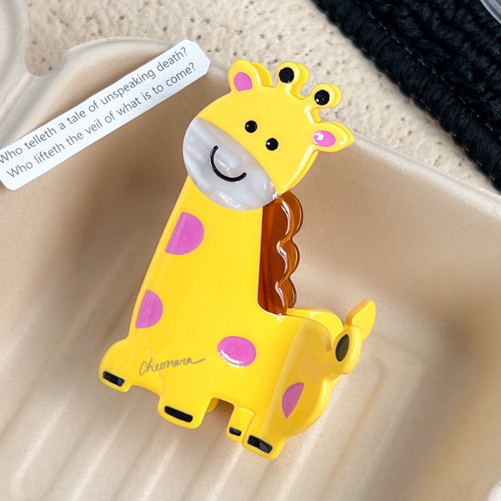 Cheonara - Premium Giraffe Hair Claw Clips / Luxury Cute Yellow Giraffe ...