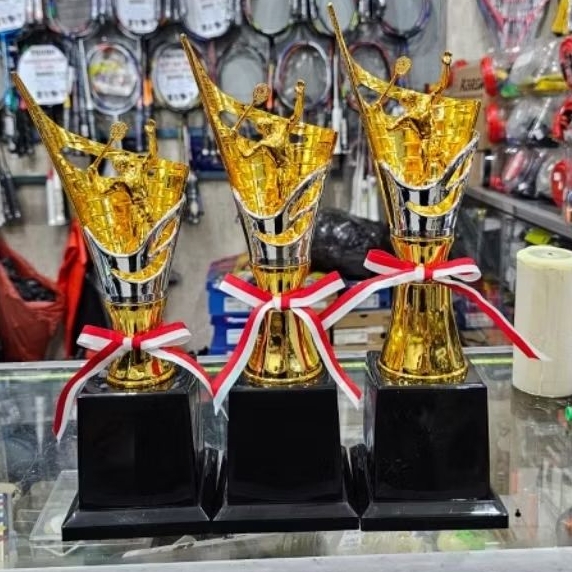 Badminton Cup Trophy / Football / Table Tennis / Music / Bird / Karate ...