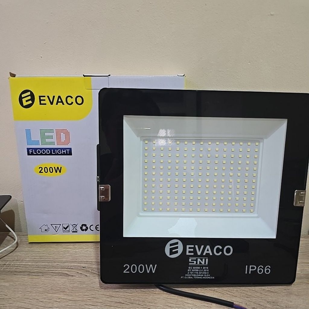 EVACO 200 WATT LED SPOTLIGHT 200W IP66 LED SHOOTER LIGHT/ | Shopee ...