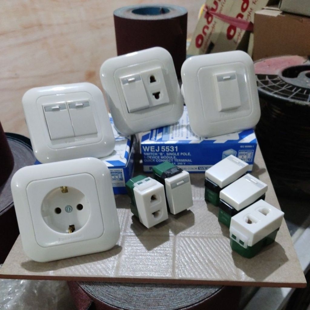 Panasonic IB Socket / Series Switch / Single Switch / Combination ...