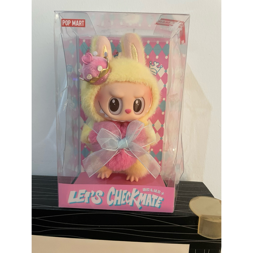 [PopMart] LABUBU THE MONSTERS Let's Checkmate (just ruin THE packaging ...