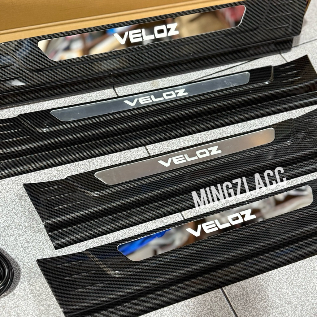 VELOZ 2022 2024 2025 CAR DOOR STEP SIDE SILLPLATE LED CARBON MEDAN ...