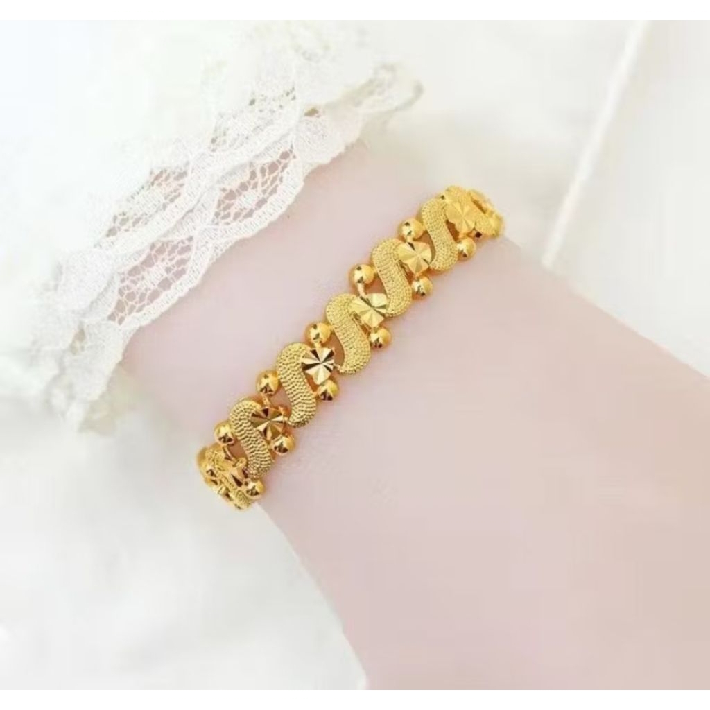 Anti-fade titanium women's bracelet | Shopee Philippines
