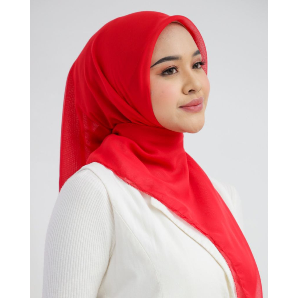 MERAH Plain Paris Square Hijab Red Crimson | Jelly Square by ...