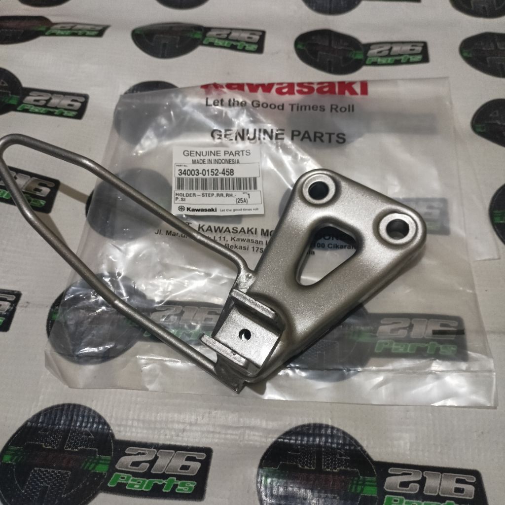 KLX BF 150 D-Tracker 150 Original Kawasaki rear right footstep mounting ...