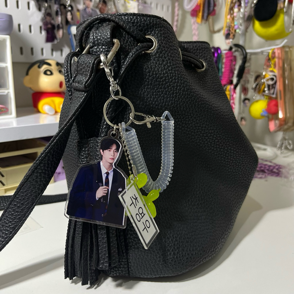 KEYCHAIN KEYRING HEAD OVER HEALS | CHOO YOUNG WOO | WEAK HERO | HWANG ...