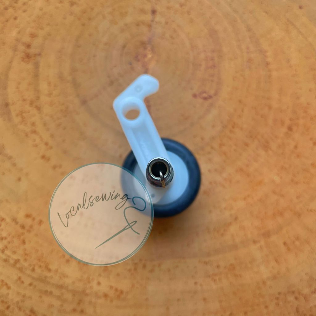 MESIN Singer Portable Sewing Machine Bobbin Winder Singer Portbale ...