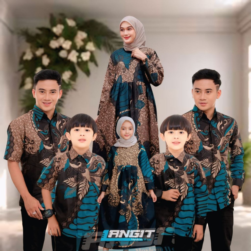 FAMILY COUPLE BATIK CLOTHES//FATHER MOTHER AND SON COUPLE||BATIK COUPLE ...