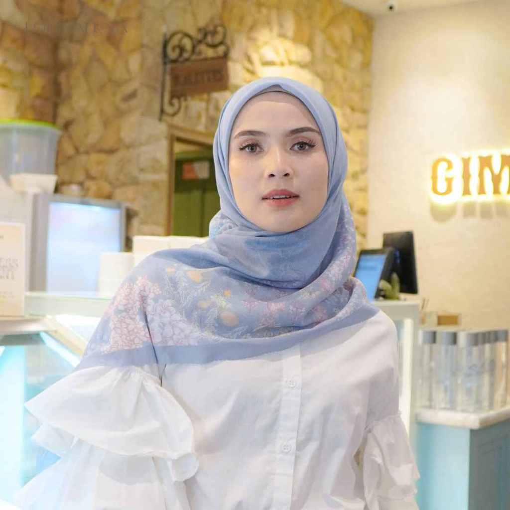 Louisaluna - NO BOX - Alya Series - 10 Colors - Voal Rectangular Hijab ...