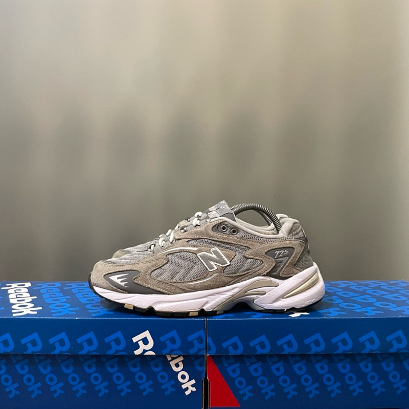 42 - Second Hand New Balance NB Shoes New Balance NB 725 Gray Second ...