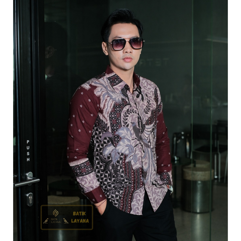 KEMEJA MERAH Layana Batik Shirt with Pramadipa Red Burgundy Slimfit ...