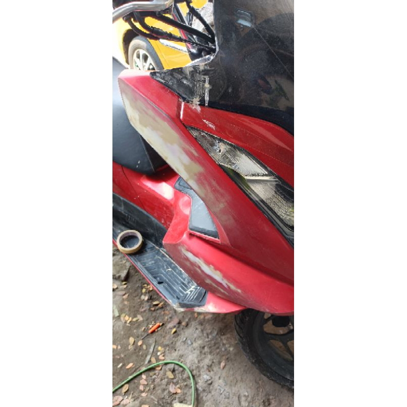 MERAH Red Color Honda PCX glossy PU | Shopee Philippines