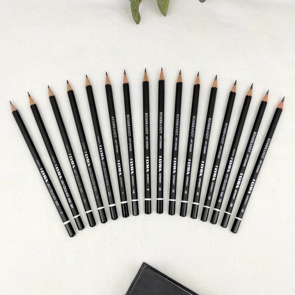 Lyra Rembrandt Art Design 669 Graphite Sketch Pencil / Sketch Drawing ...