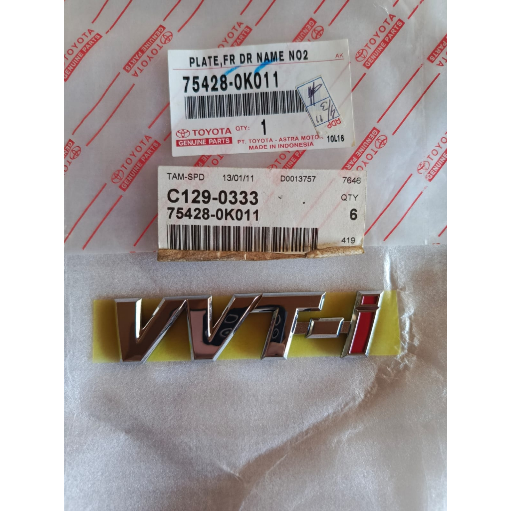 Emblem VVti Front door Name plate Hilux 2011-2015 Fortuner 75428-0K011 ...