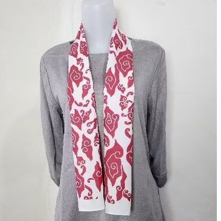 MERAH Ellena Red and White Mega Mendung batik Scarf unisex Indonesian ...