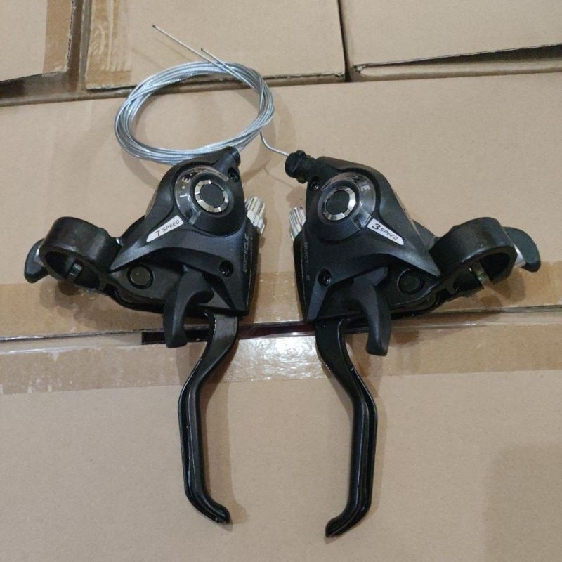 A PAIR of 3 x 7 speed shifters with brake handle bonus inner shifter wire | Shopee Philippines