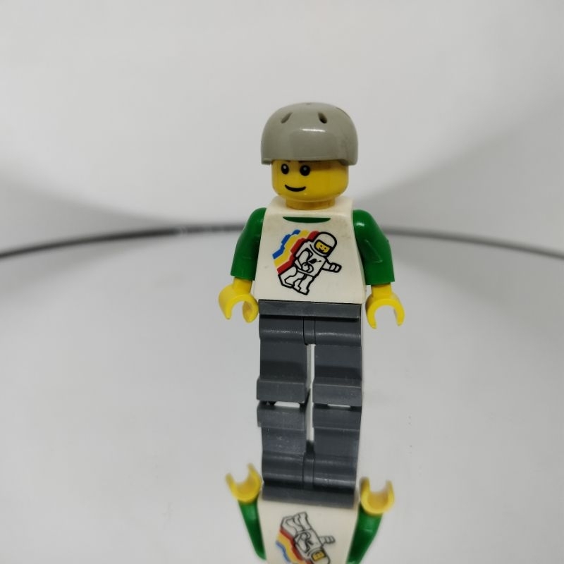 Lego Minifigure Ori Classic Space- twn113 | Shopee Philippines