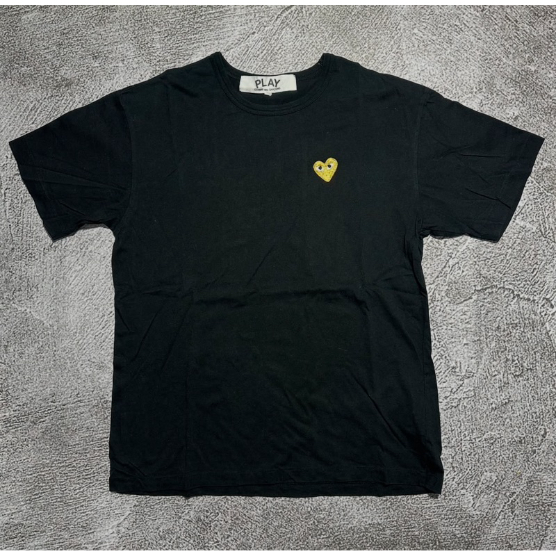 Play CDG Small Yellow Logo T-Shirt | Shopee Philippines