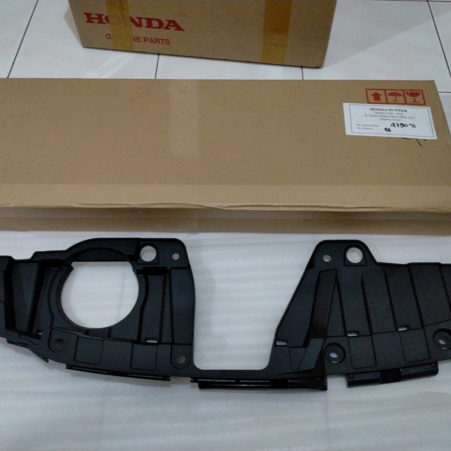 Mobilio facelift upper radiator cover 2017 2018 2019 2020 2021 2022 ...
