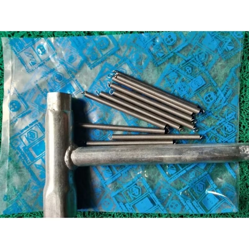 Per trunk per hook resistance spark plug lock for vespa super sprint ...