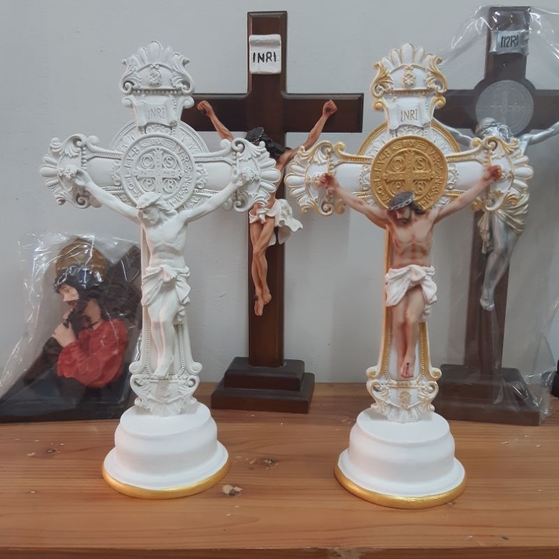 PUTIH Jesus Cross Plus Sitting White Benedict Medal 36 Cn | Shopee ...