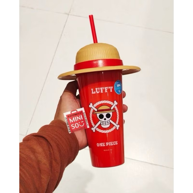Sylderus | Miniso x ONEPIECE Plastic Drinking Bottle / Tumbler + Straw ...