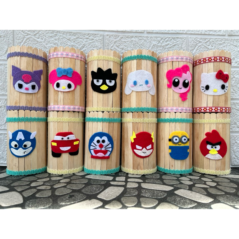 Handicrafts made of cans and ice cream sticks/recycling crafts/piggy ...