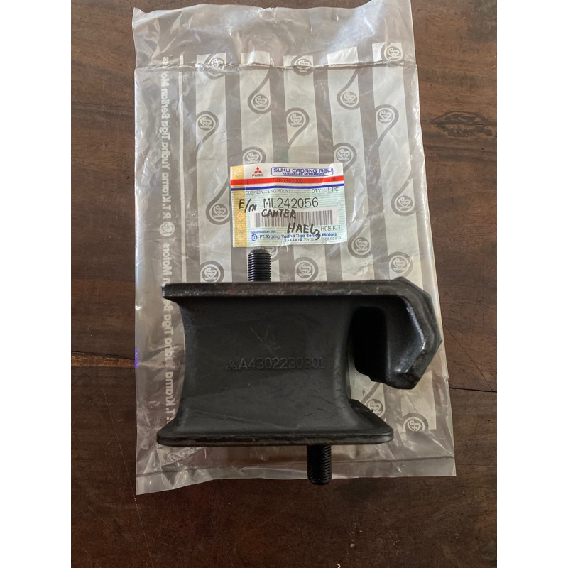 MESIN Original Mitsubishi Canter Engine Pangkon Rubber 100% Engine ...