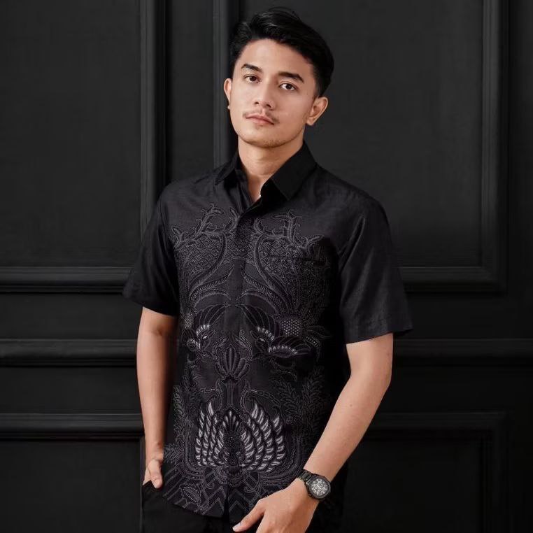 KEMEJA MEN'S SHORT SLEEVED BATIK SHIRT - TRENDY OFFICE BATIK UNIFORM ...
