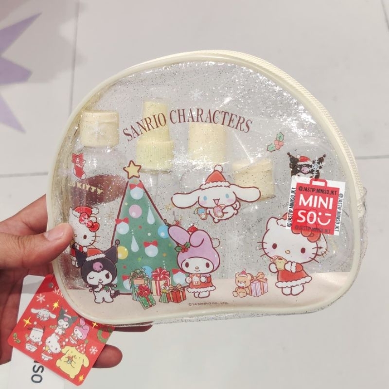 MINISO x SANRIO Travel Kit SANRIO Characters Christmas Collection (8pcs ...