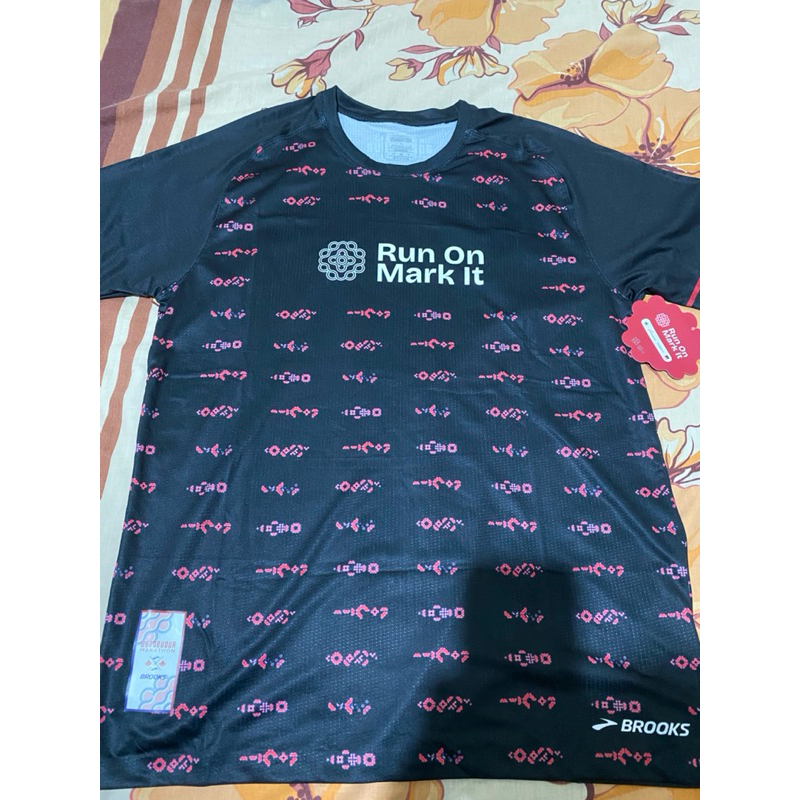 2024 Borobudur Marathon Finisher Jersey Original Brooks Size M New With ...