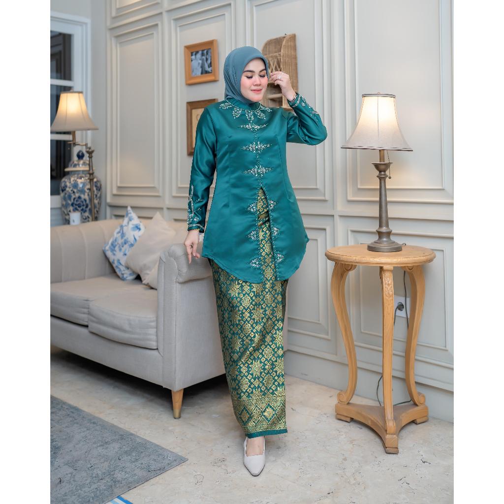 CATALEYA Kurung Kebaya Set || Swarowski Sequin Bracket Shirt || JUMBO ...